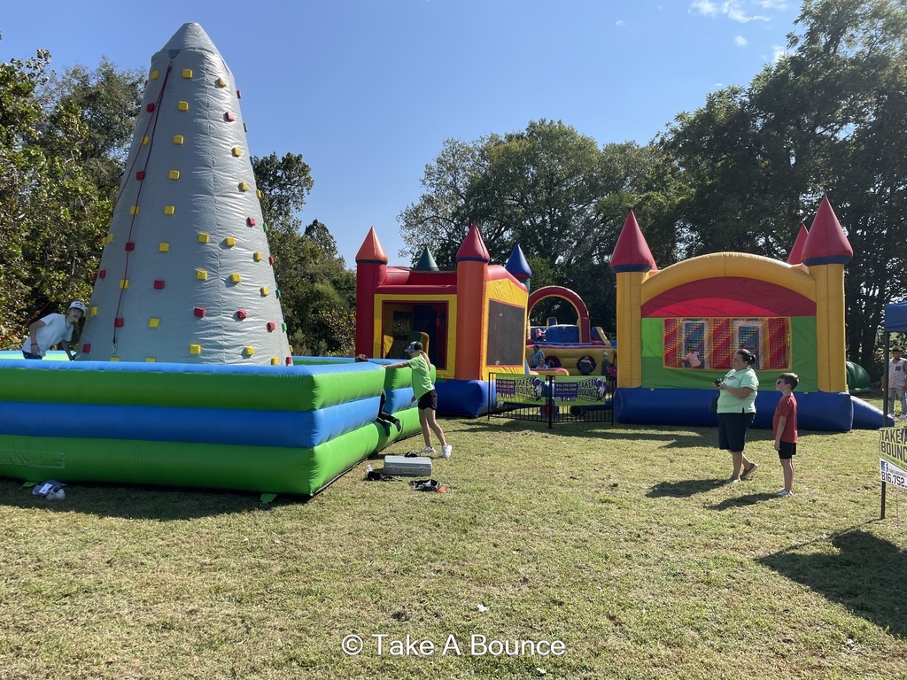 Inflatable Rock Wall - Hire in missouri | Take A Bounce